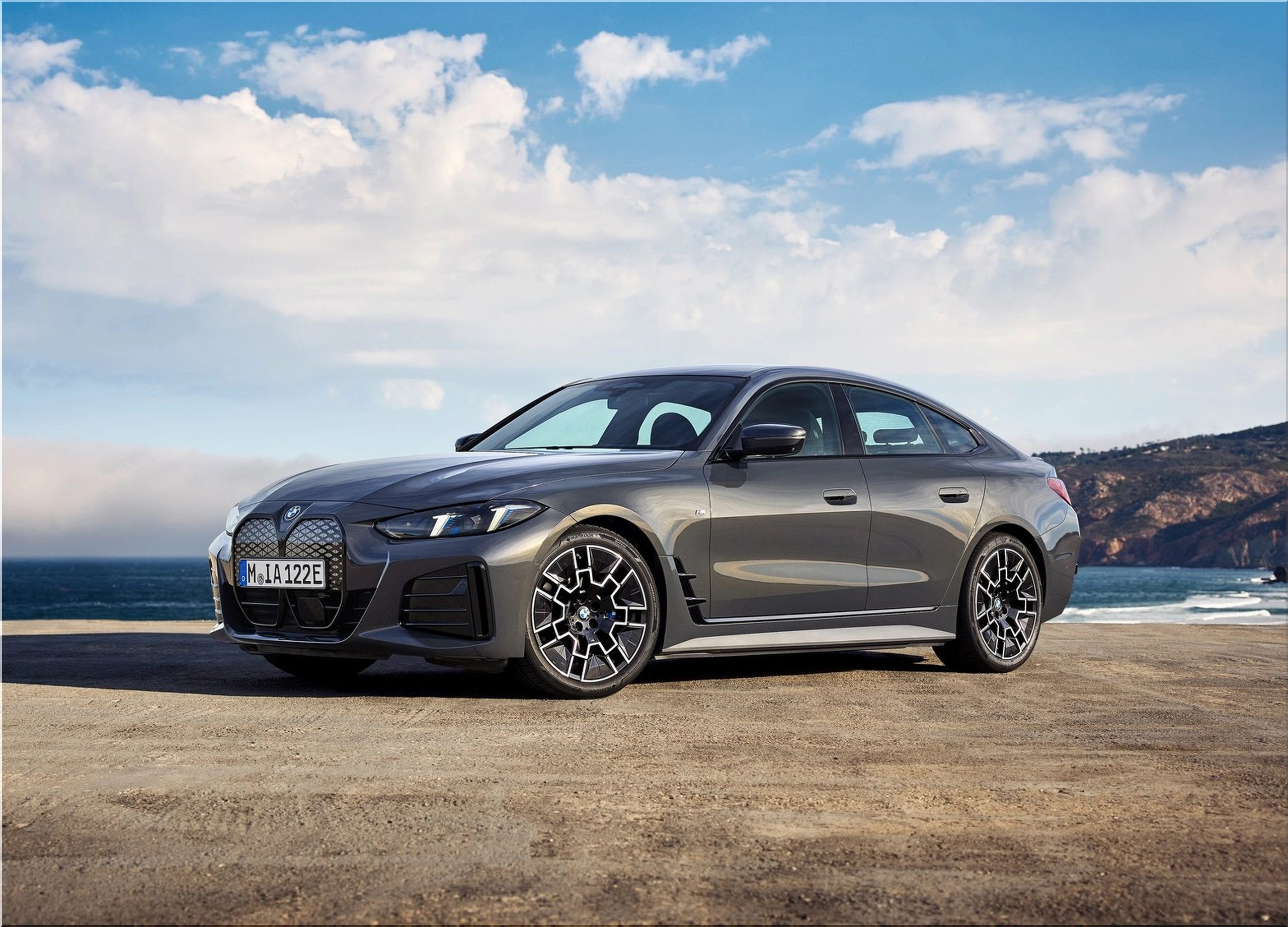 The All-Electric BMW i4: A Powerful and Stylish Gran Coupe | Electric ...