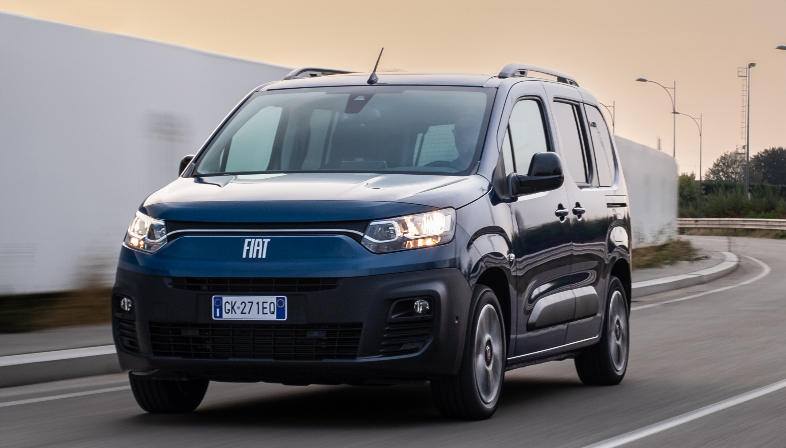 The new Fiat E-Doblo electric minivan with 100 kW and a range up to 280 km | Electric Hunter