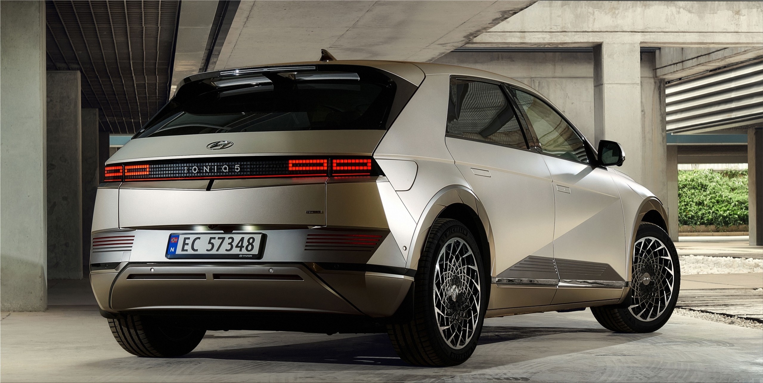 The price of the Ioniq 5 starts at 43 000 euros Electric Hunter