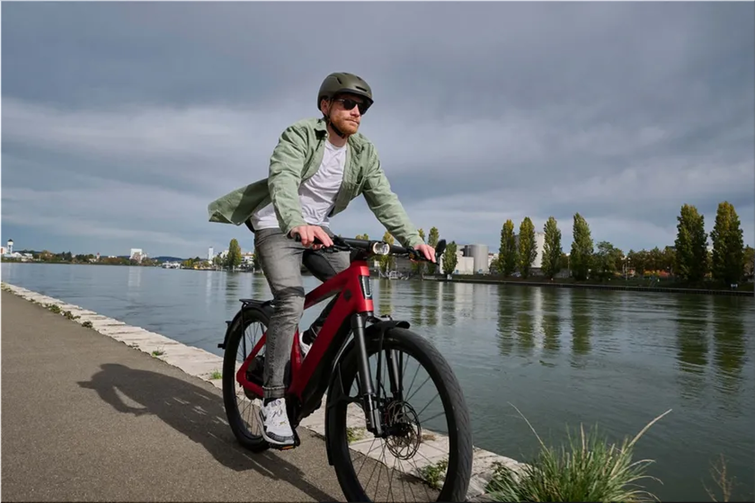 Stromer ST5 Pinion: The ultimate speed pedelec with ABS and smart ...