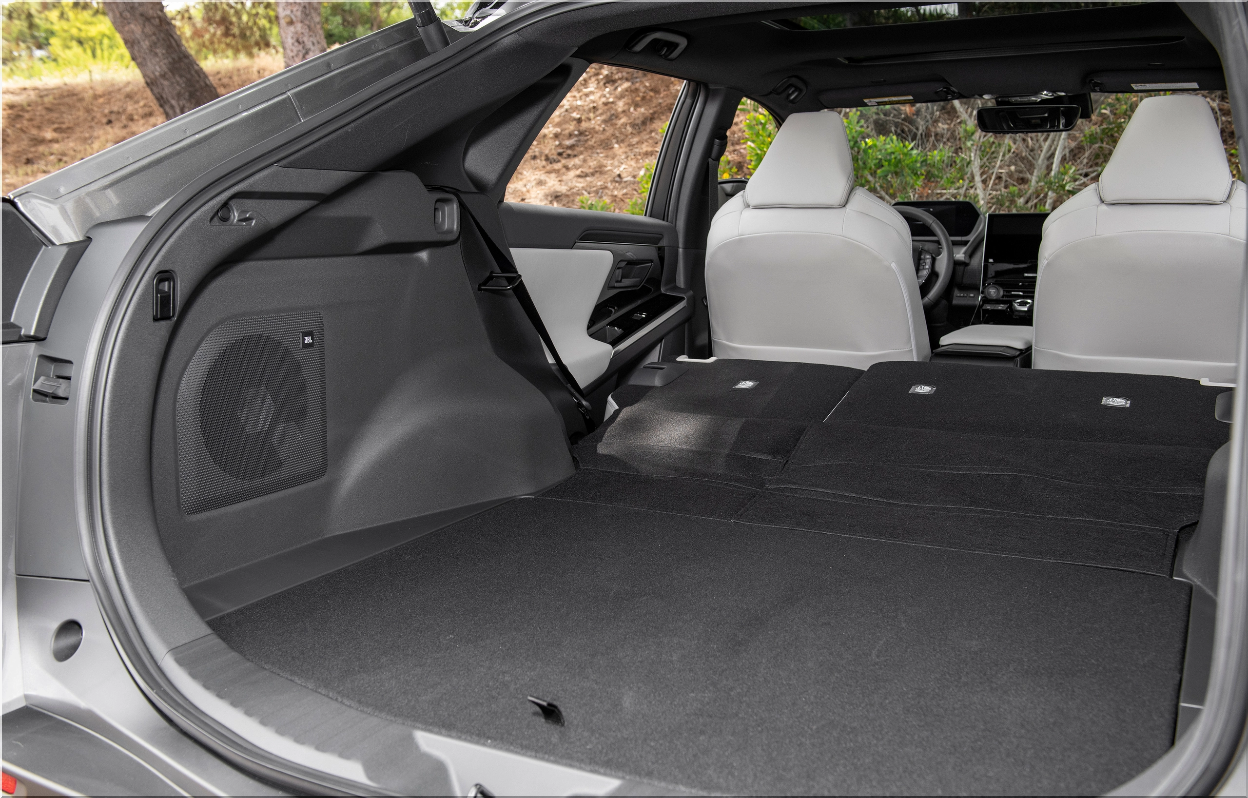 The new Toyota BZ4X With Solar Recharging and All-Wheel Drive ...