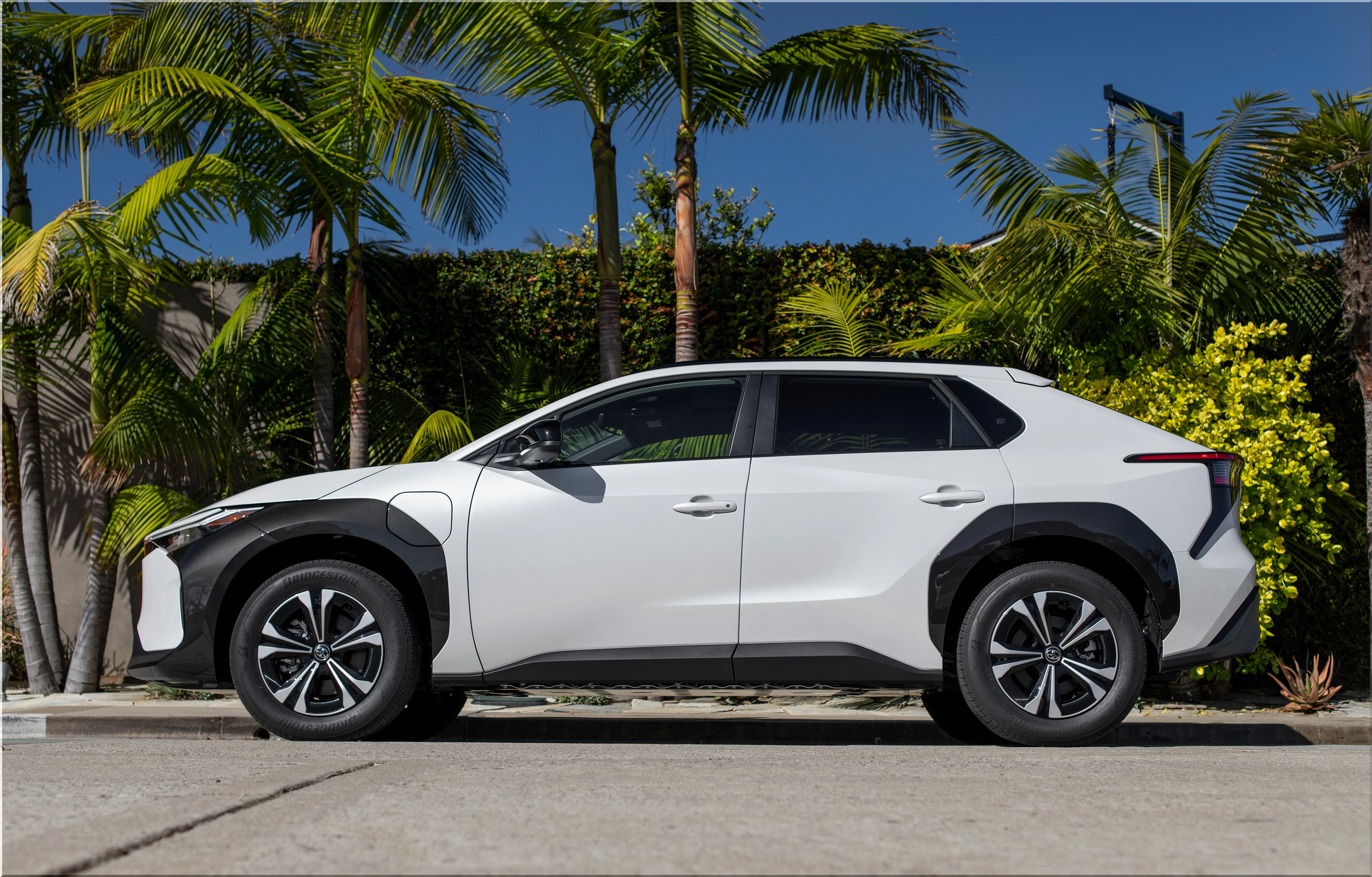 The new Toyota BZ4X With Solar Recharging and All-Wheel Drive ...