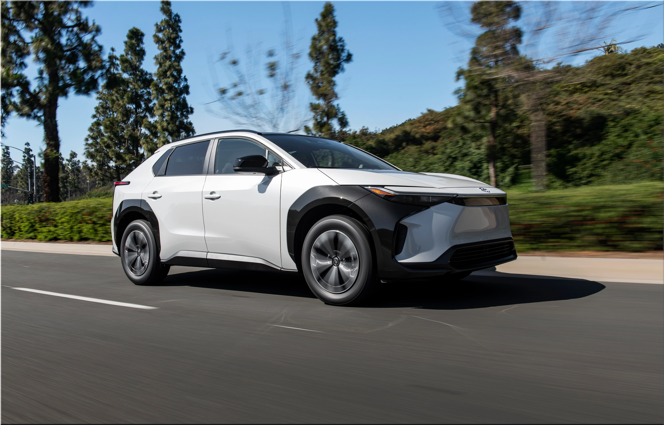 The new Toyota BZ4X With Solar Recharging and All-Wheel Drive ...