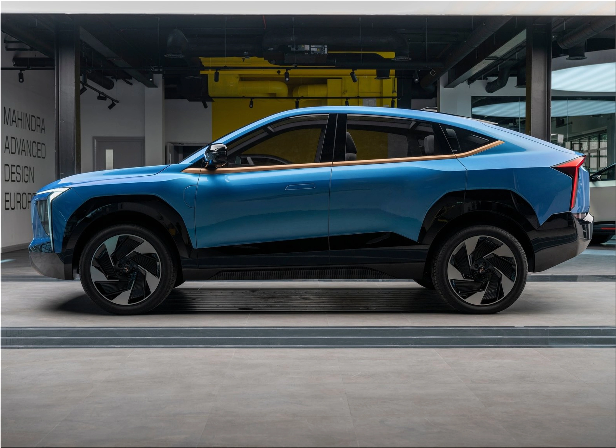 Mahindra XUV.e9: A Bold Electric SUV for India and Beyond | Electric Hunter