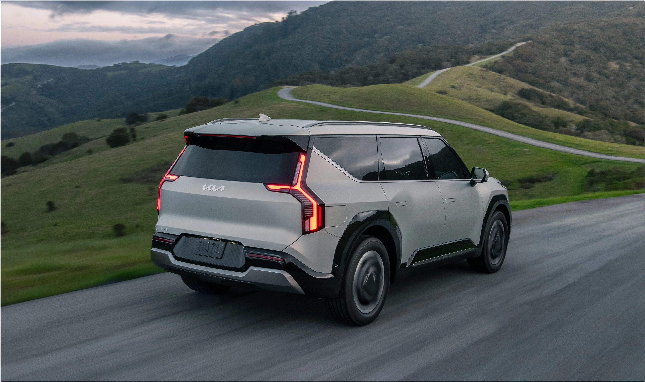 Kia EV9: The Electric SUV That Could Win the 2024 North American ...