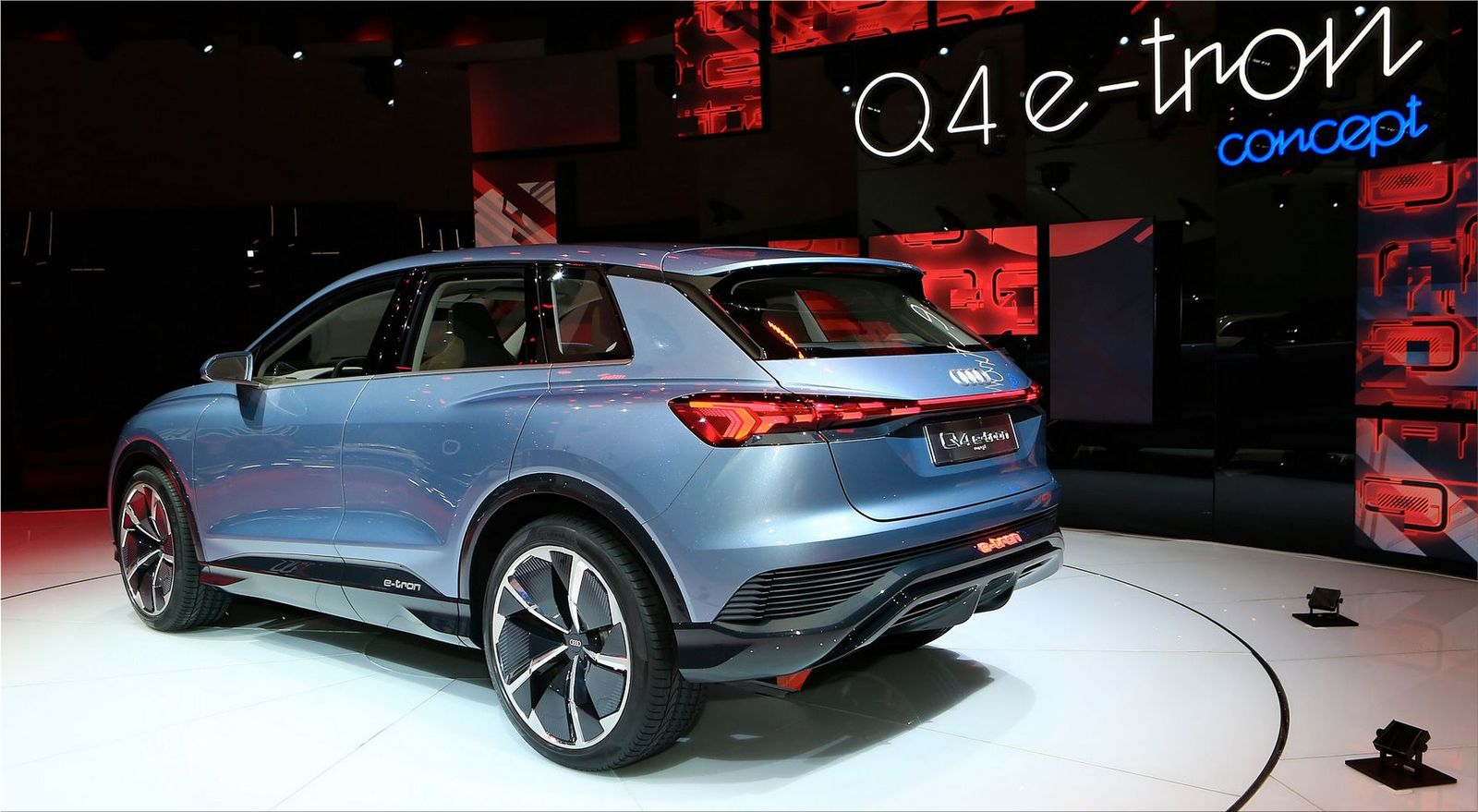 Audi Q4 e-tron electric SUV in Geneva | Electric Hunter
