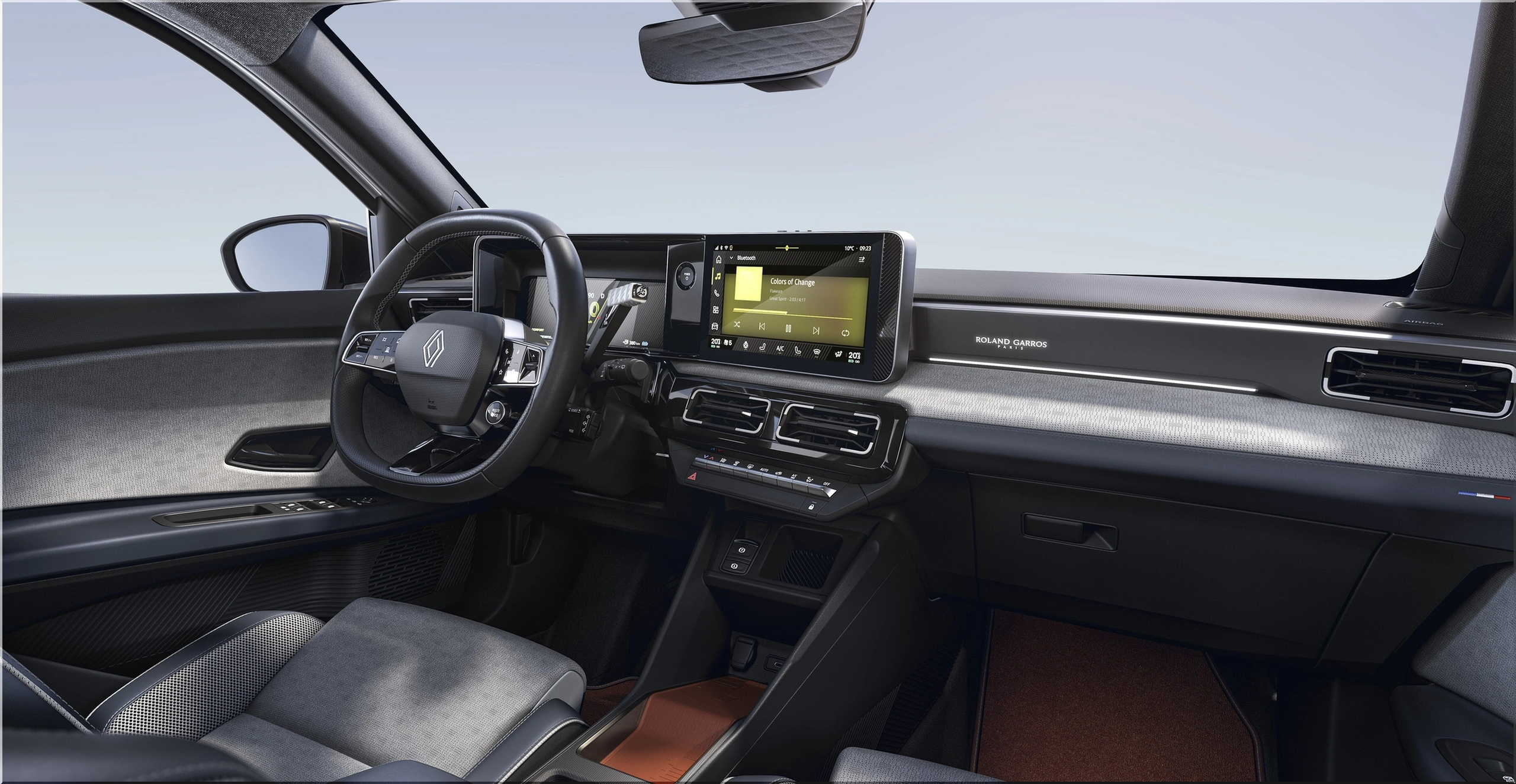 Renault 5 E-Tech Electric Wins Car of the Year 2025 With Zero Tailpipe ...