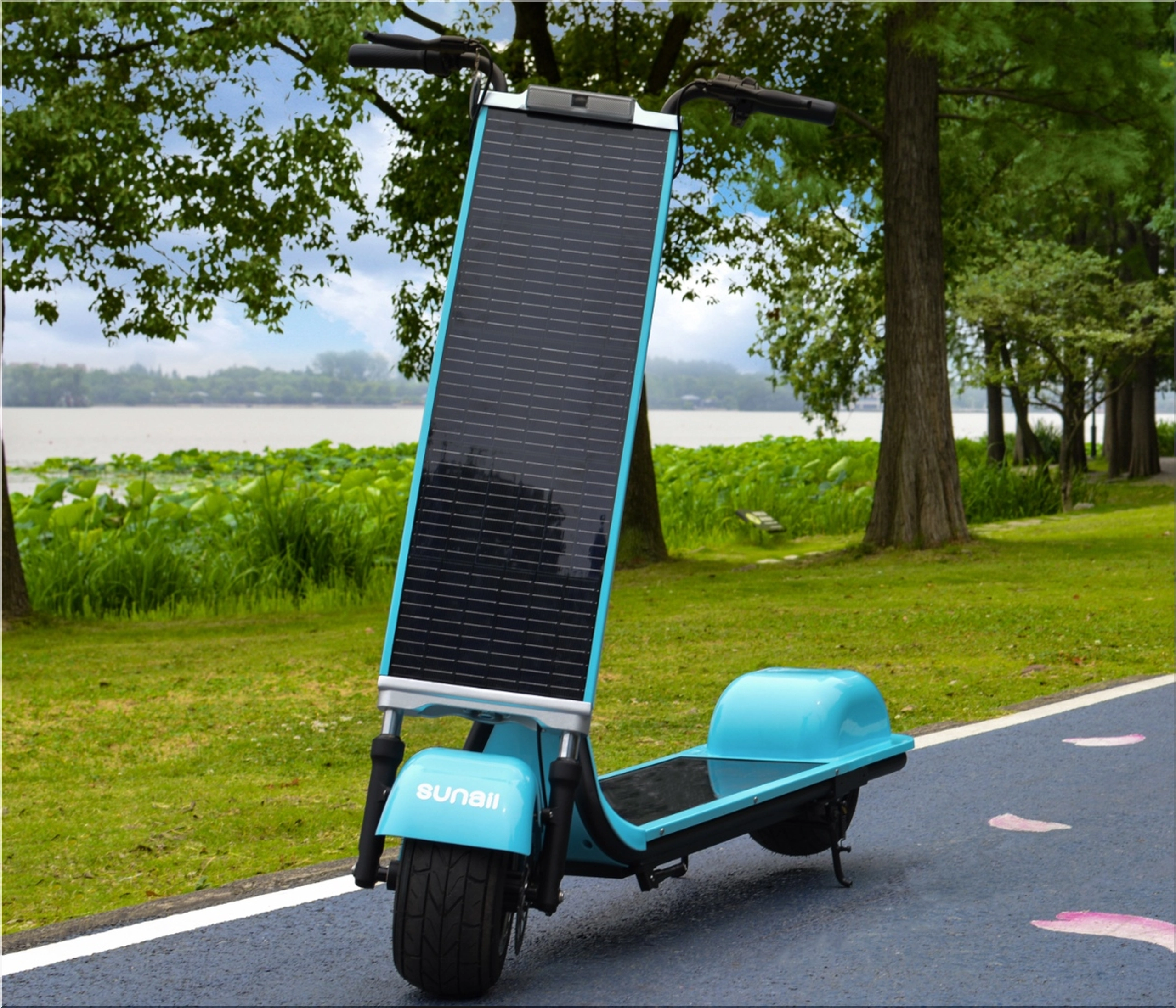 Solar Scooter S80: The first solar-powered scooter | Electric Hunter