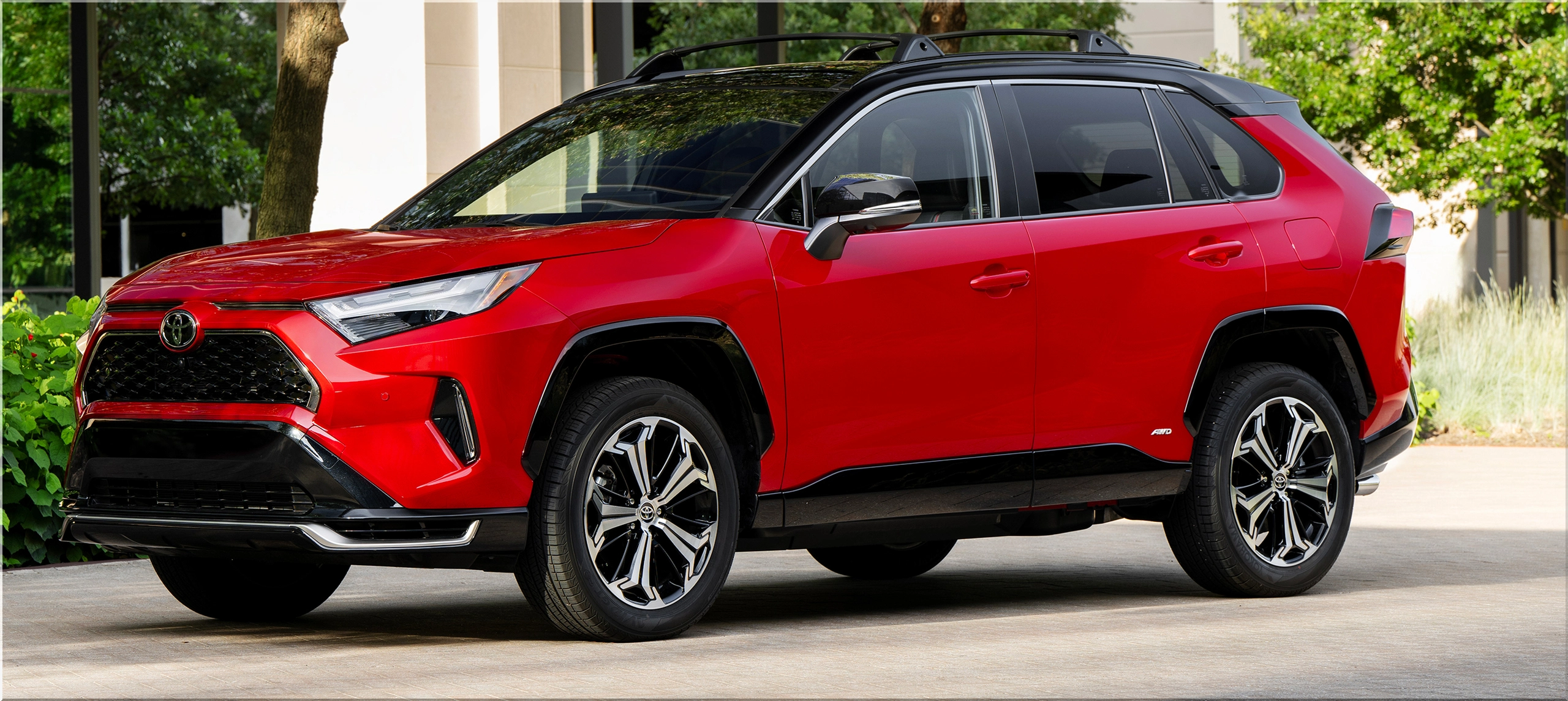 2025 Toyota RAV4 Plug-in Hybrid: Power with Eco-Friendly Efficiency | Electric Hunter