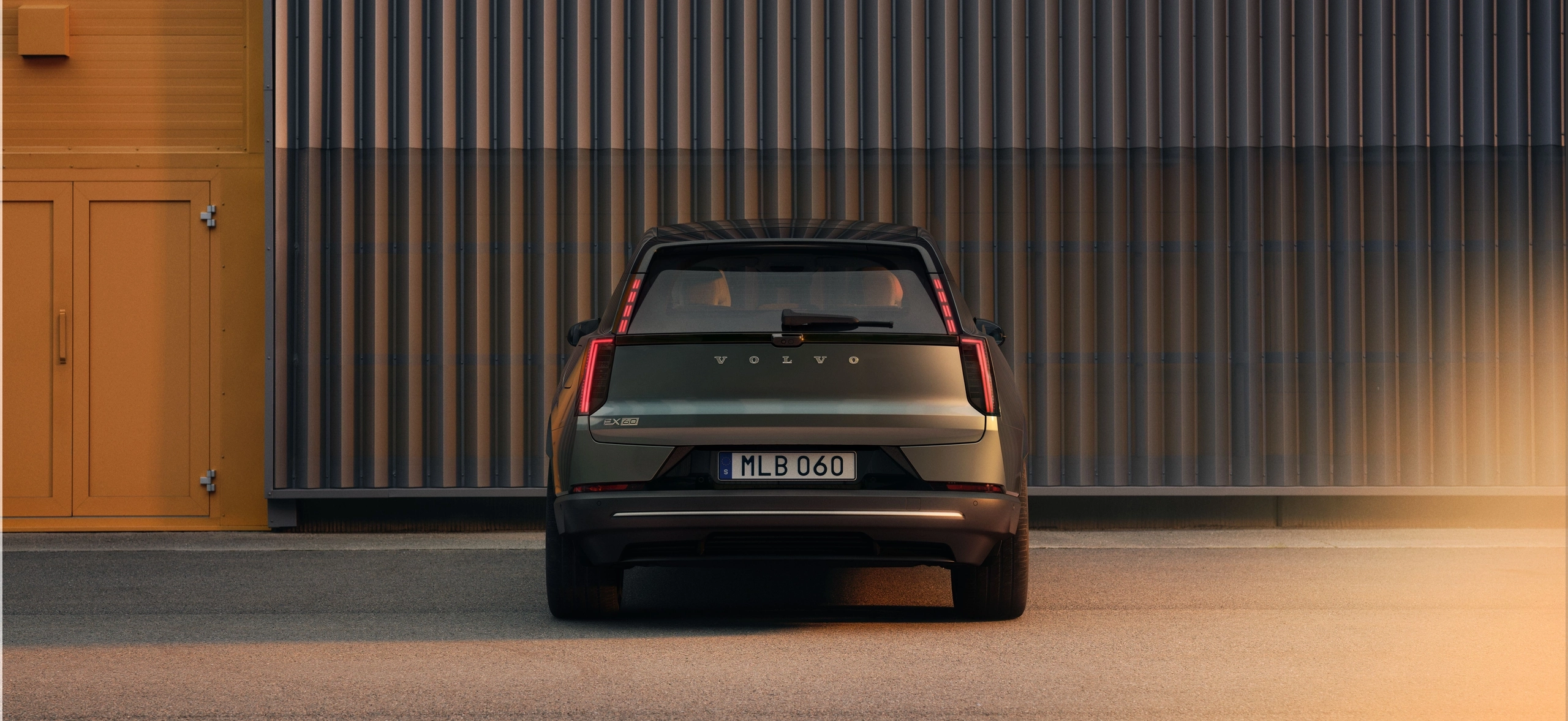 Volvo EX60: New 503-Mile Range Electric SUV & Google Gemini AI ...