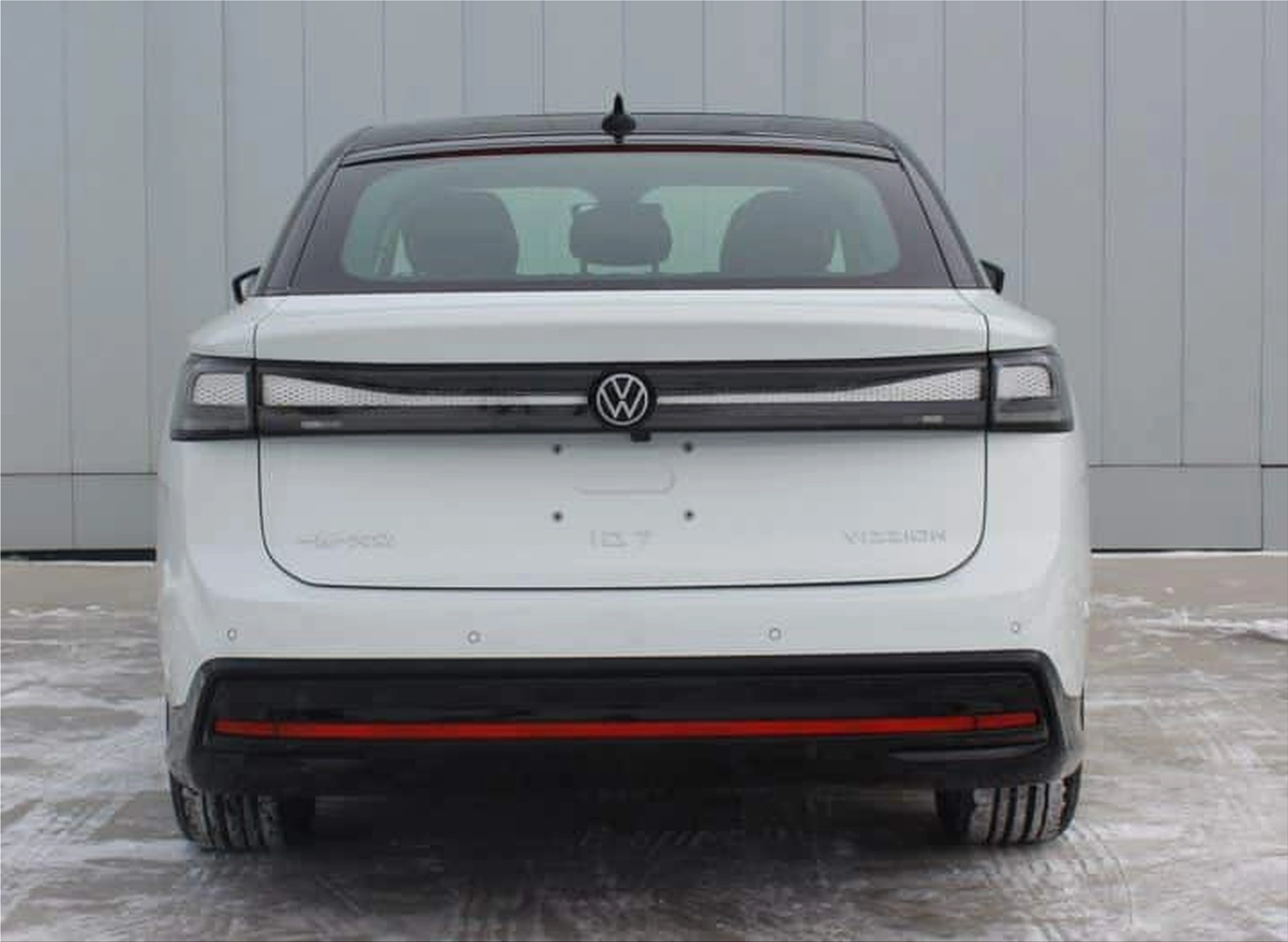 Volkswagen ID.7: China's Flagship EV Sedan Revealed with 700km Range ...