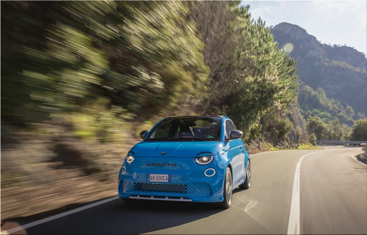 The Abarth 500e: A Closer Look at the Award-Winning Electric City Car ...