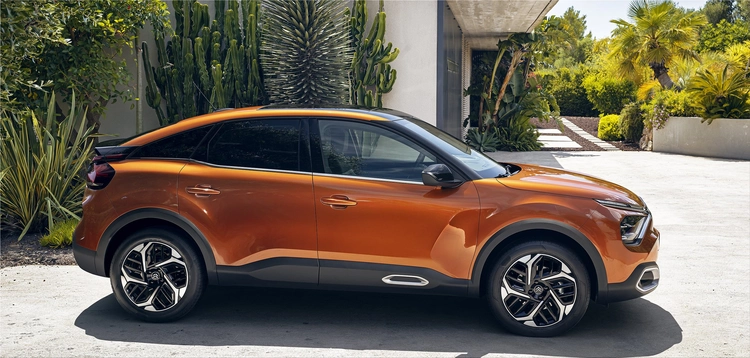 The new Citroën ë-C4 - 100% electric hatchback | Electric Hunter