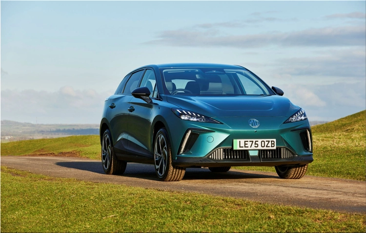 MG4 EV Review: 2026 Specs, Range, and New E3 Platform | Electric Hunter