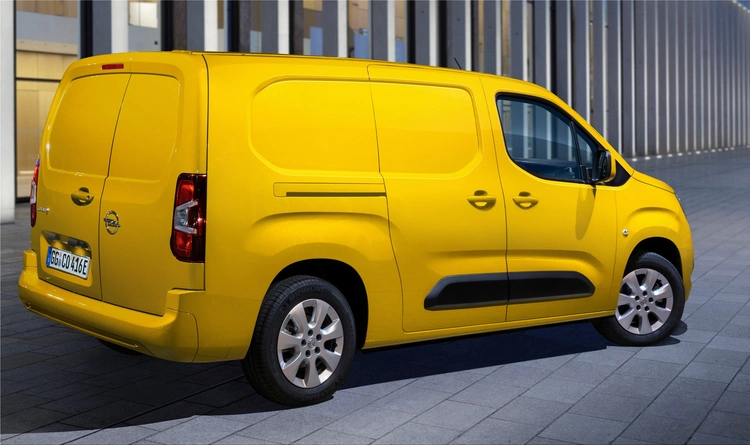 The new Opel Combo-e Cargo is available for 29,700 euros | Electric Hunter