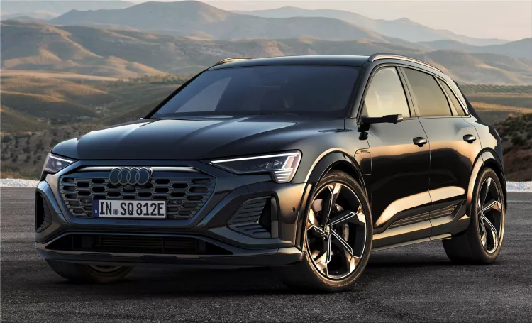 Audi SQ8 e-tron: The electric SUV that delivers performance and luxury | Electric Hunter