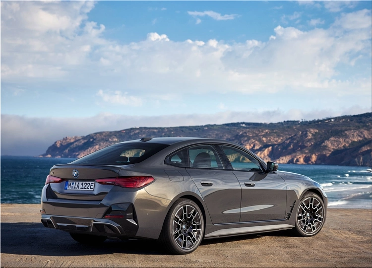 The All-Electric BMW i4: A Powerful and Stylish Gran Coupe | Electric ...