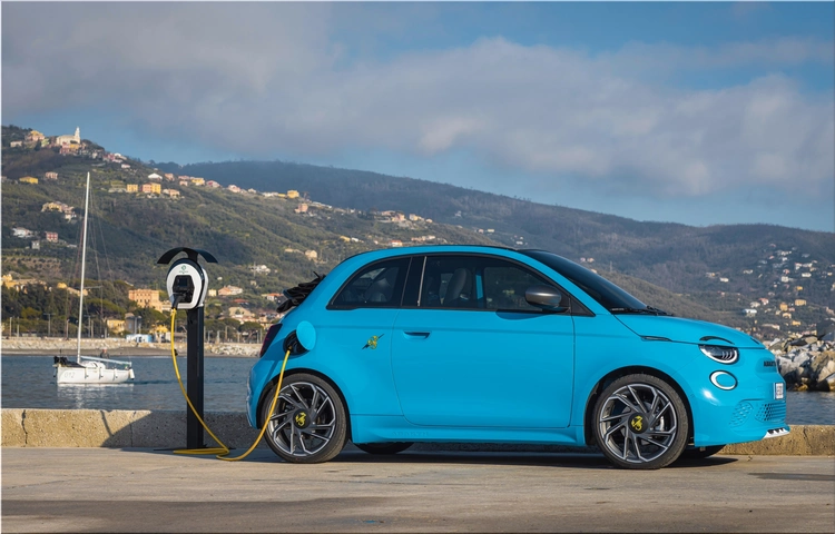 The Abarth 500e: A Closer Look at the Award-Winning Electric City Car ...