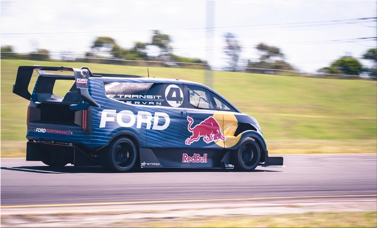 Ford's Electric Transit Supervan 4.2 Sets Record at Nürburgring ...