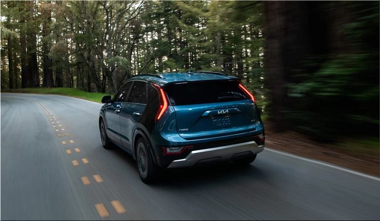 Kia Niro Plug-In Hybrid Axed as Automaker Pivots to Dedicated EVs ...