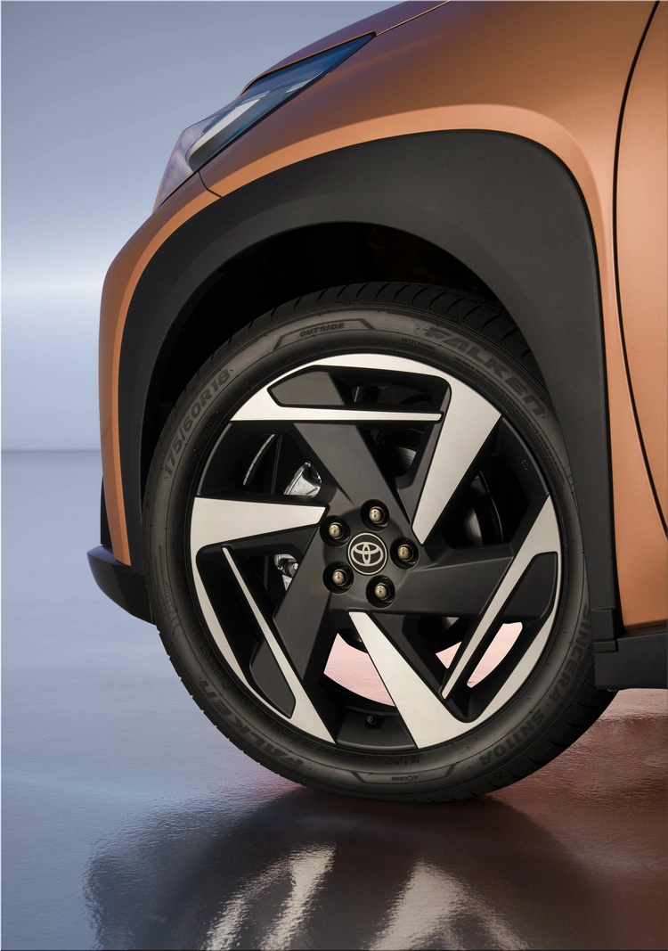 2026 Toyota Aygo X Hybrid Debuts with Lowest CO2 in Class | Electric Hunter