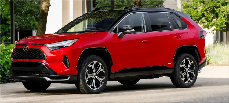 2025 Toyota RAV4 Plug-in Hybrid: Power with Eco-Friendly Efficiency ...