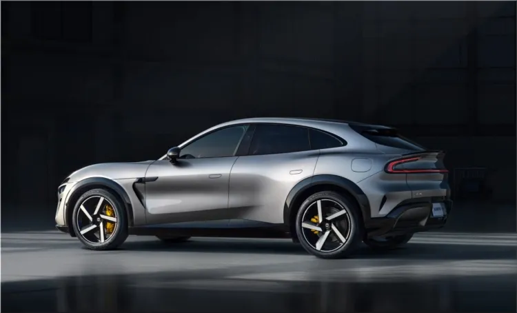 Xiaomi YU7 Electric SUV Offers 835 km Range, 3.2s Acceleration | Electric Hunter